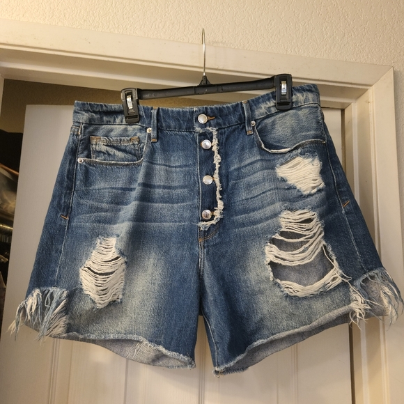Good American | Shorts | Good American Bombshell Shorts | Poshmark